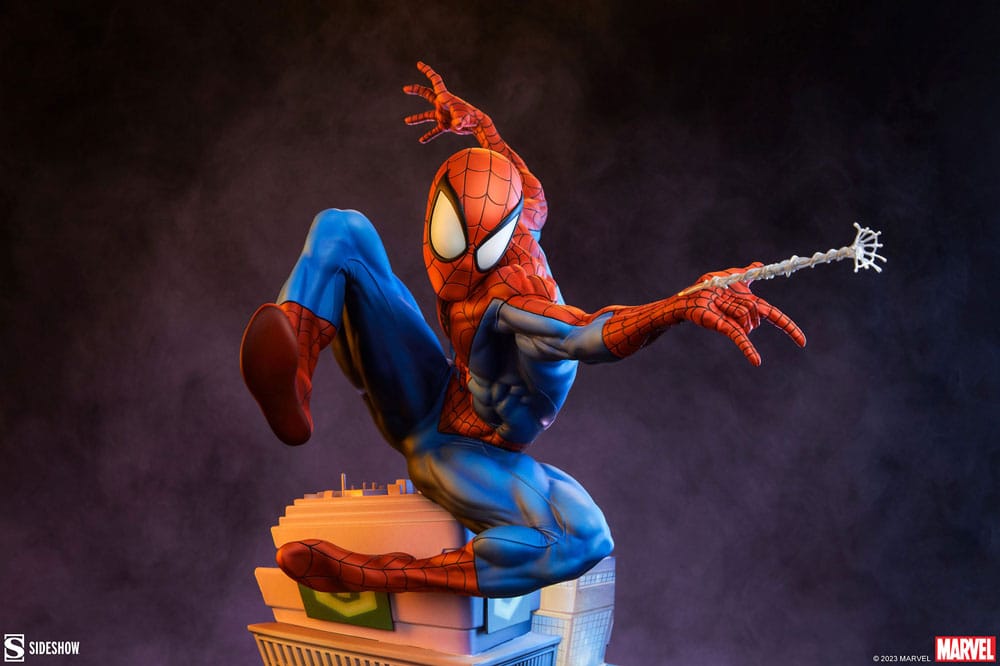Sideshow Collectibles Spider Man Marvel Premium Format Statue By